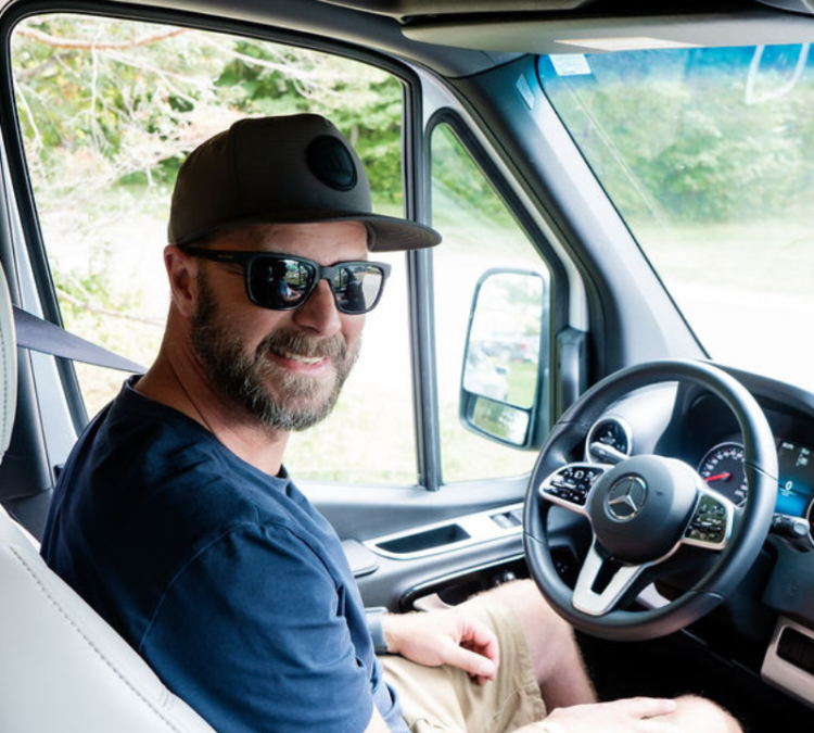 How to Drive an RV - Go RVing Canada