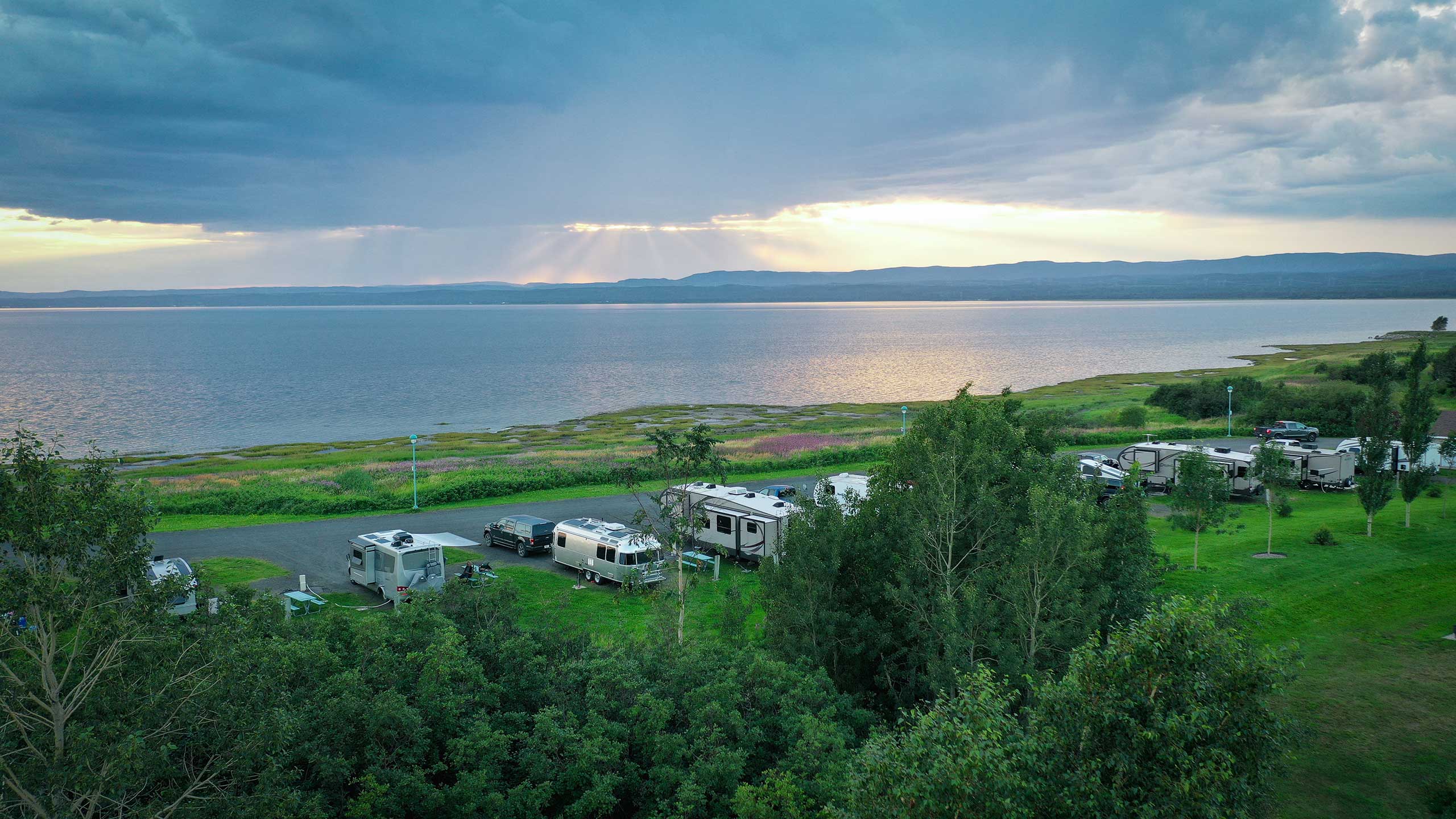 RV Camping in Canada - Go RVing Canada