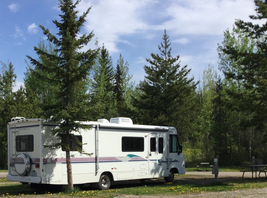 Discover Blue Cedars RV Park & Campground - Go RVing Canada